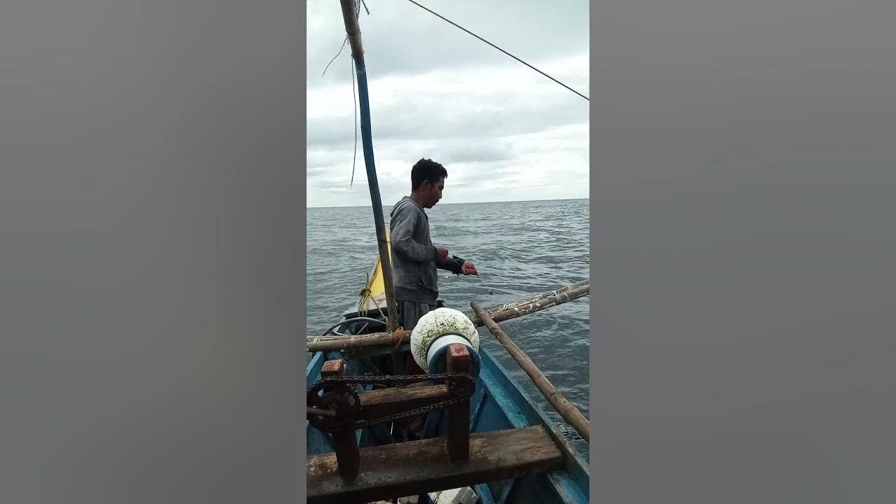 vlog #3 hello mga idol nakahuli tayo ng maliit na pusit Thanks for watching - YouTube