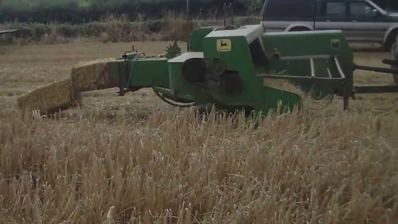 A bit of the combine & baler in action - YouTube