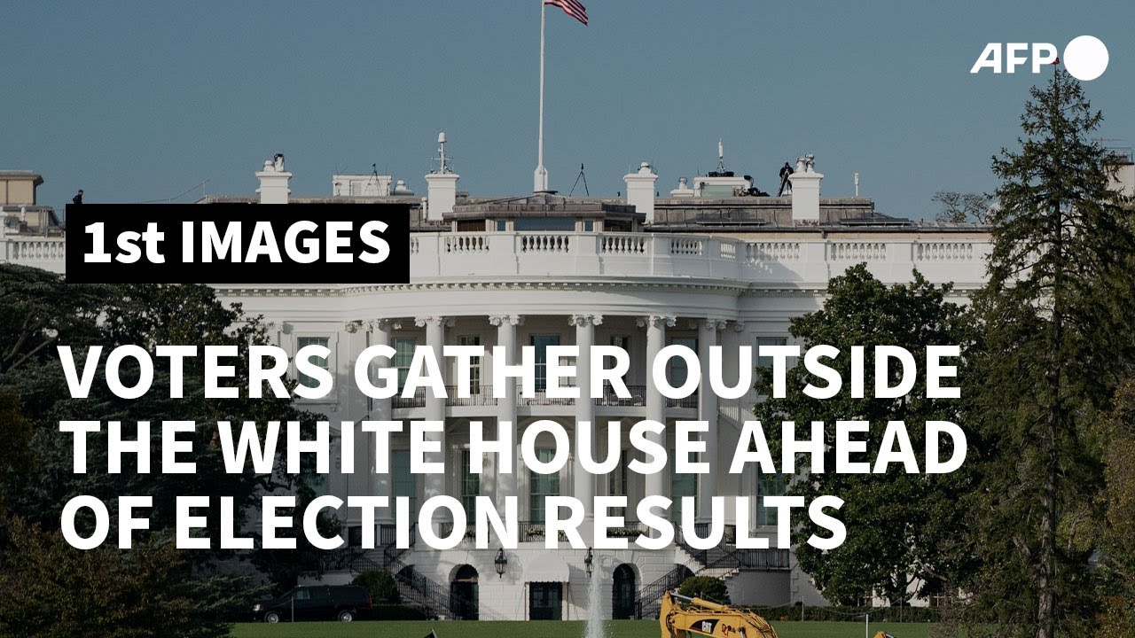 Large crowd gathers outside the White House ahead of election results ...
