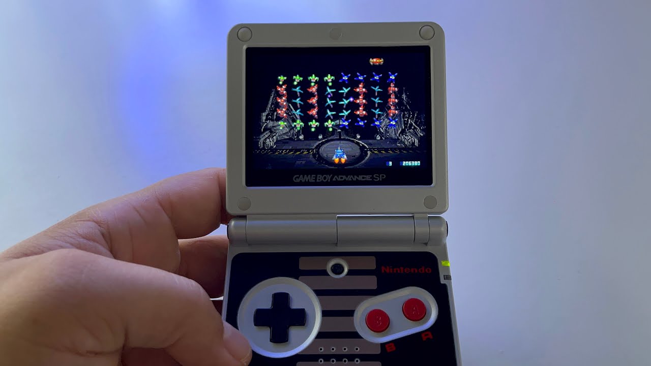 Space Invaders | Gameboy Advance SP (IPS display) gameplay - YouTube