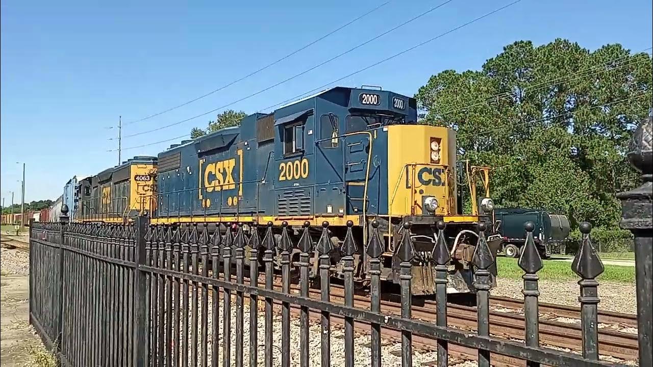 CSXT #2000 GP38-3 & #4063 SD40-3 Shove a long line of cars on #l732 at Thomasville GA 9-30-24 # ...