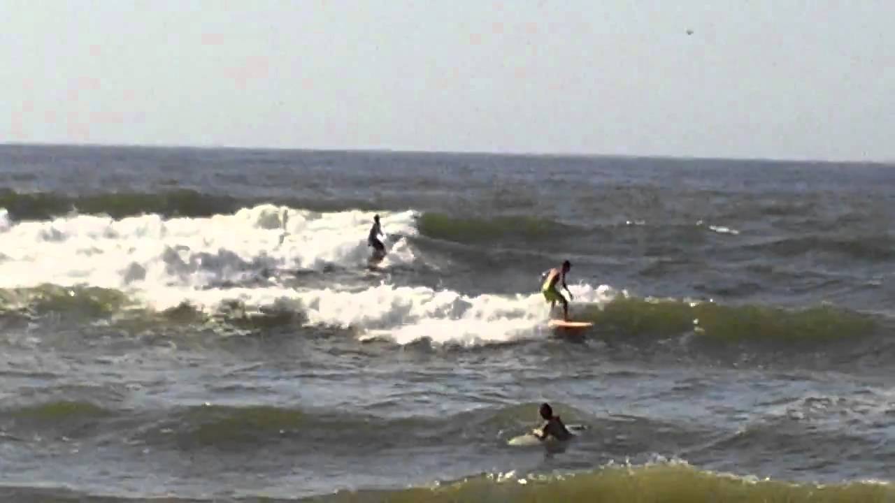 Dual Surfers in Lo De Marcos - YouTube
