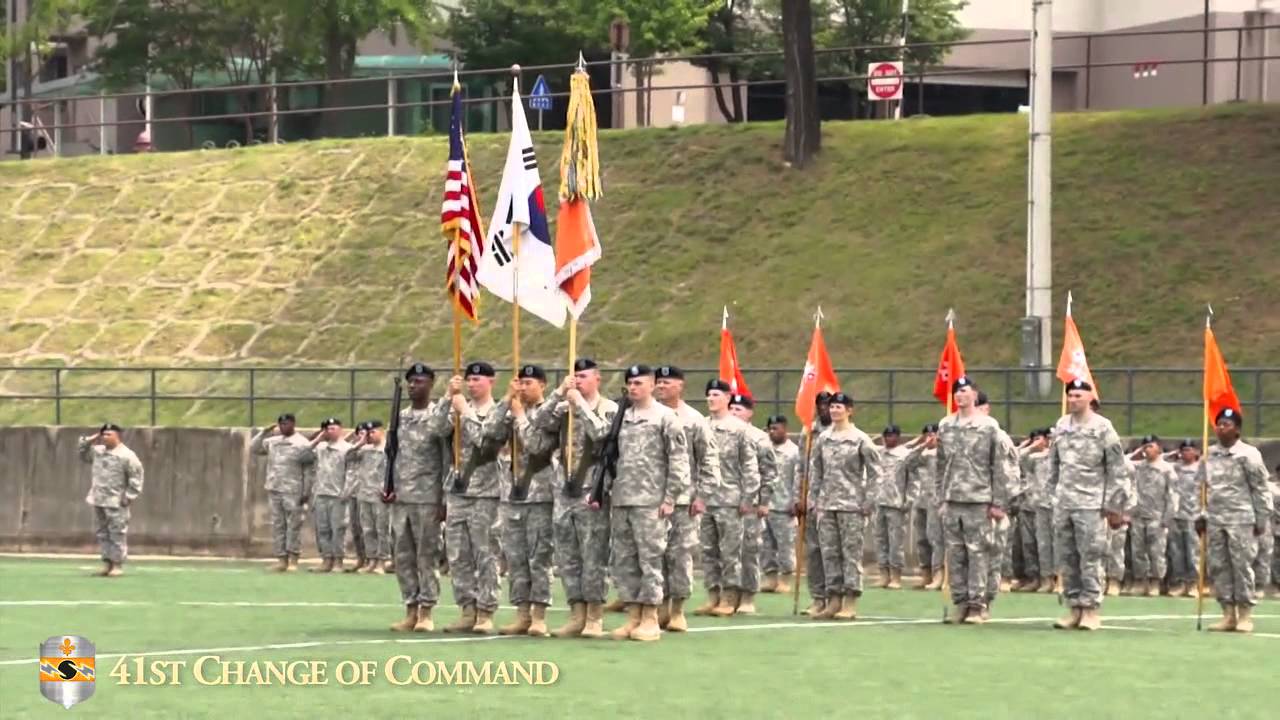 41st Signal Battalion Change of Command - YouTube