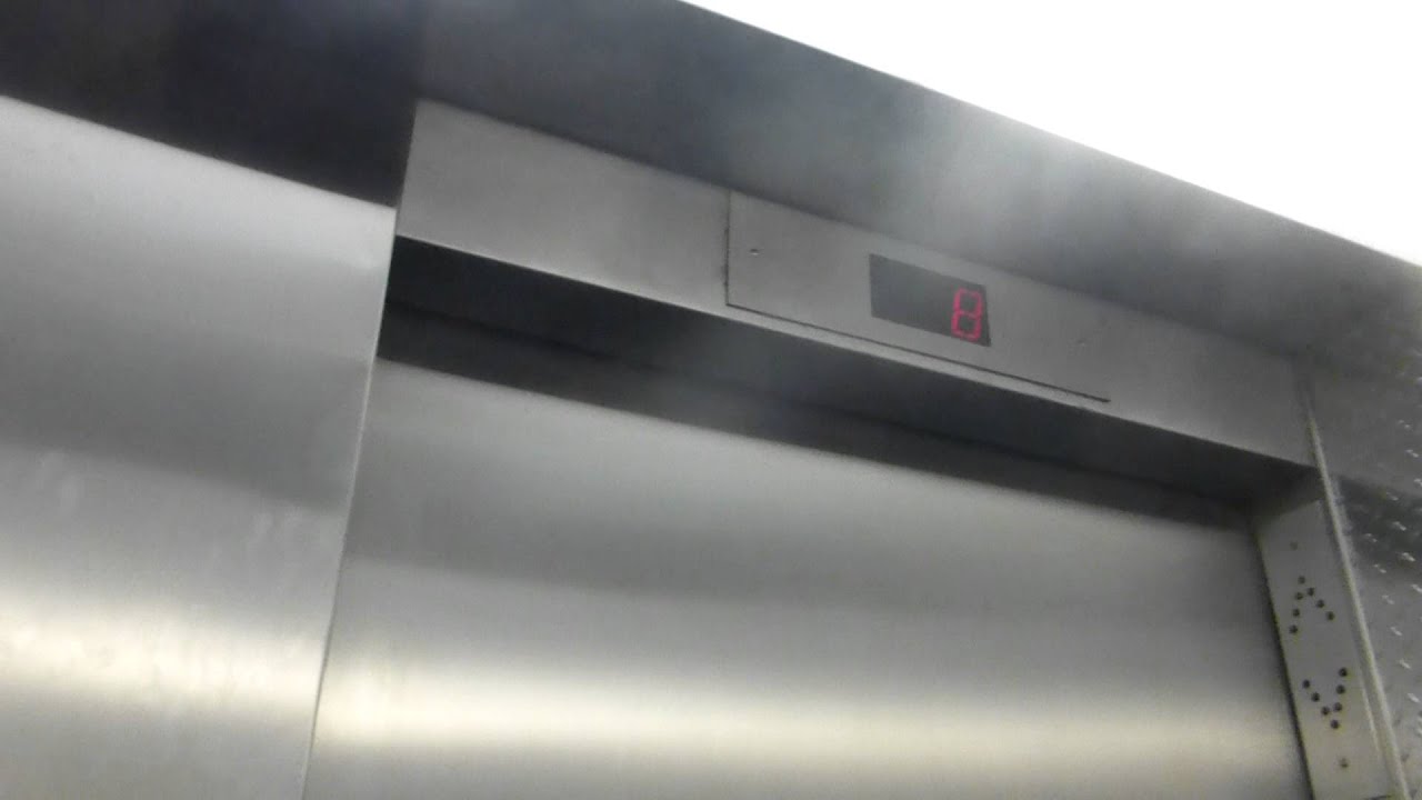 Kone Traction Service Elevator At Doubletree Hotel DFW AIrport North ...