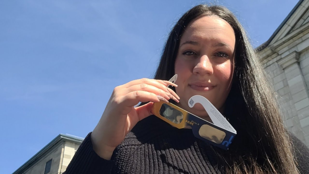 My Total Solar Eclipse Experience In Old Montreal! - YouTube