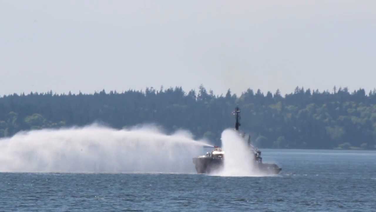 Vancouver Harbor Fire Department Boat (HD) - YouTube