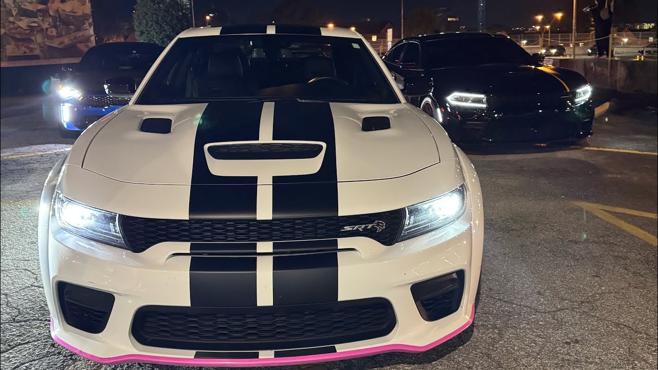 POV: CUTTING UP LATENIGHT IN MY HELLCAT REDEYE - YouTube