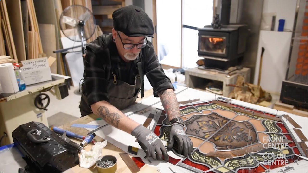 Taking Panes: Conserving the Senate foyer’s stained-glass ceiling - YouTube