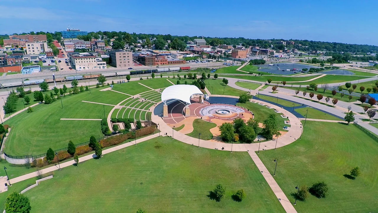 Alton Illinois by Drone - YouTube