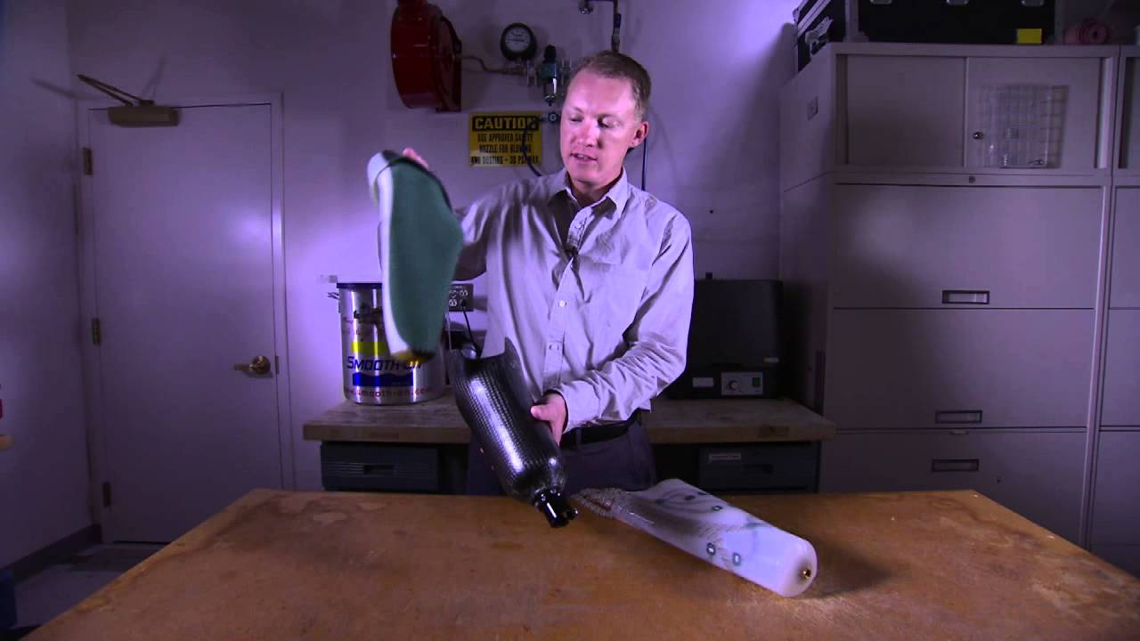 The Dynamic Socket: A Better Prosthesis - YouTube