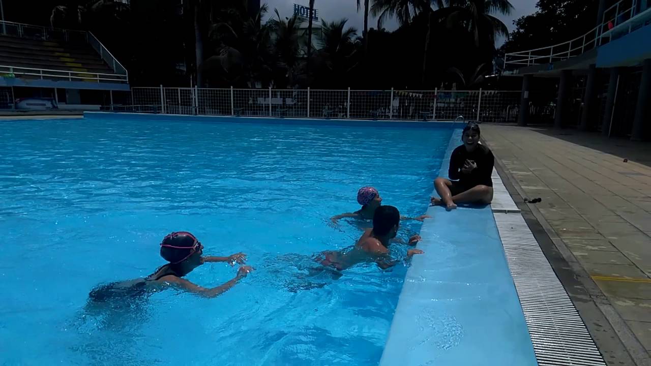 COMO APRENDER CLAVADOS EN PISCINA - YouTube
