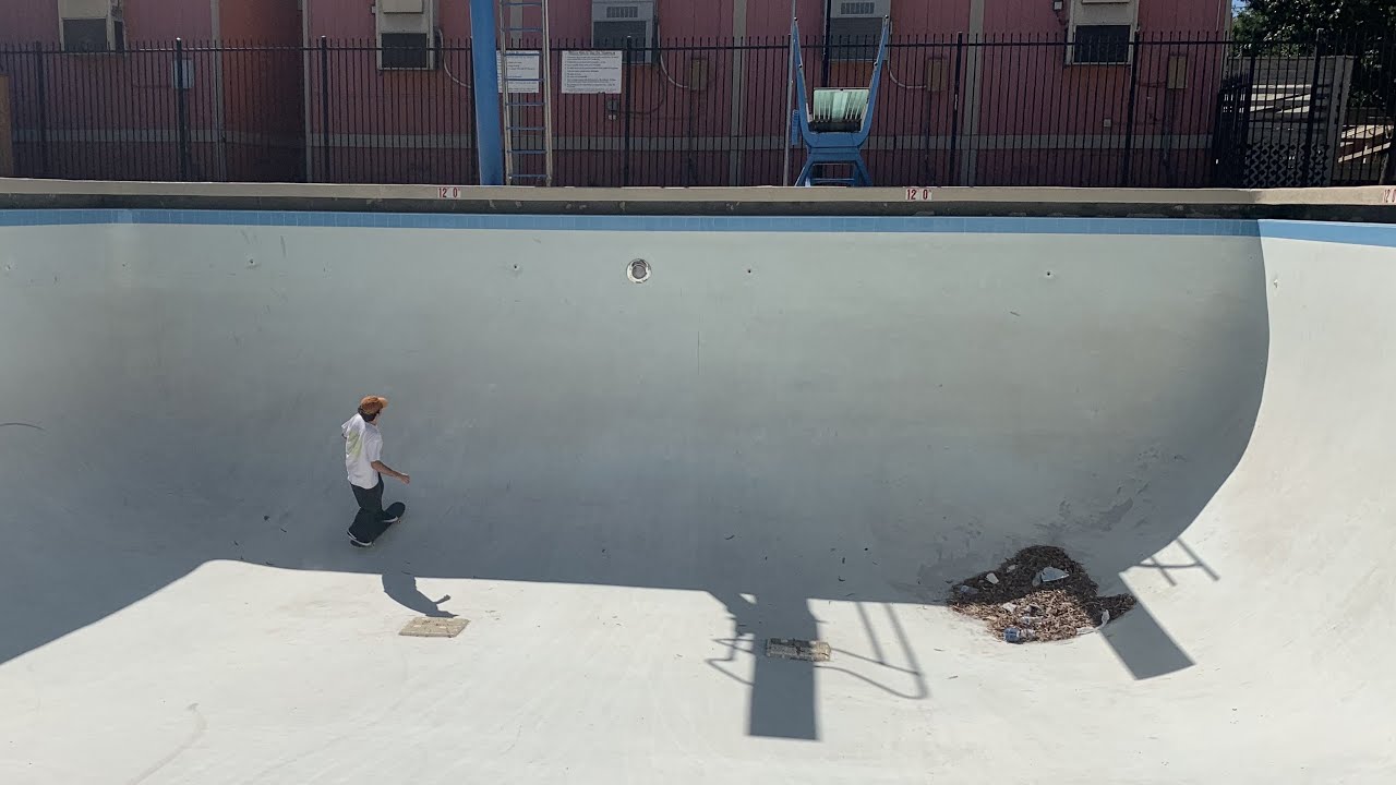 Skating Abandoned Olympic Pool - YouTube