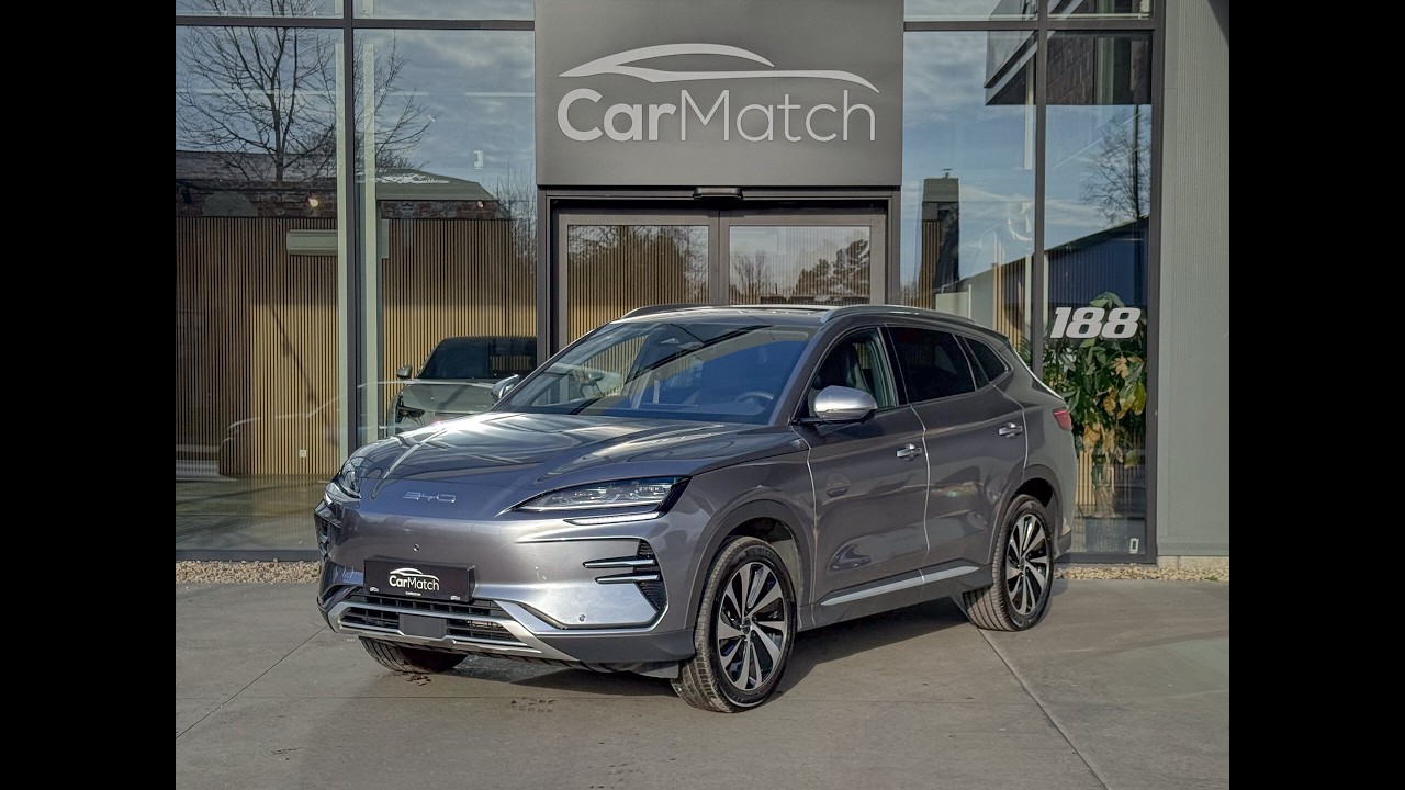 De BYD Seal U Comfort in Time Grey Metallic @ CarMatch! - YouTube