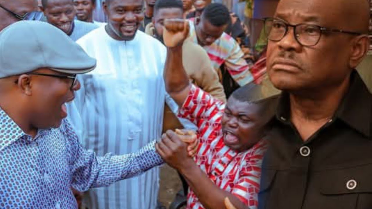 Vid)Fubara Reply Wike; Rivers People Happily Chant For Sim 'Na My Papa ...