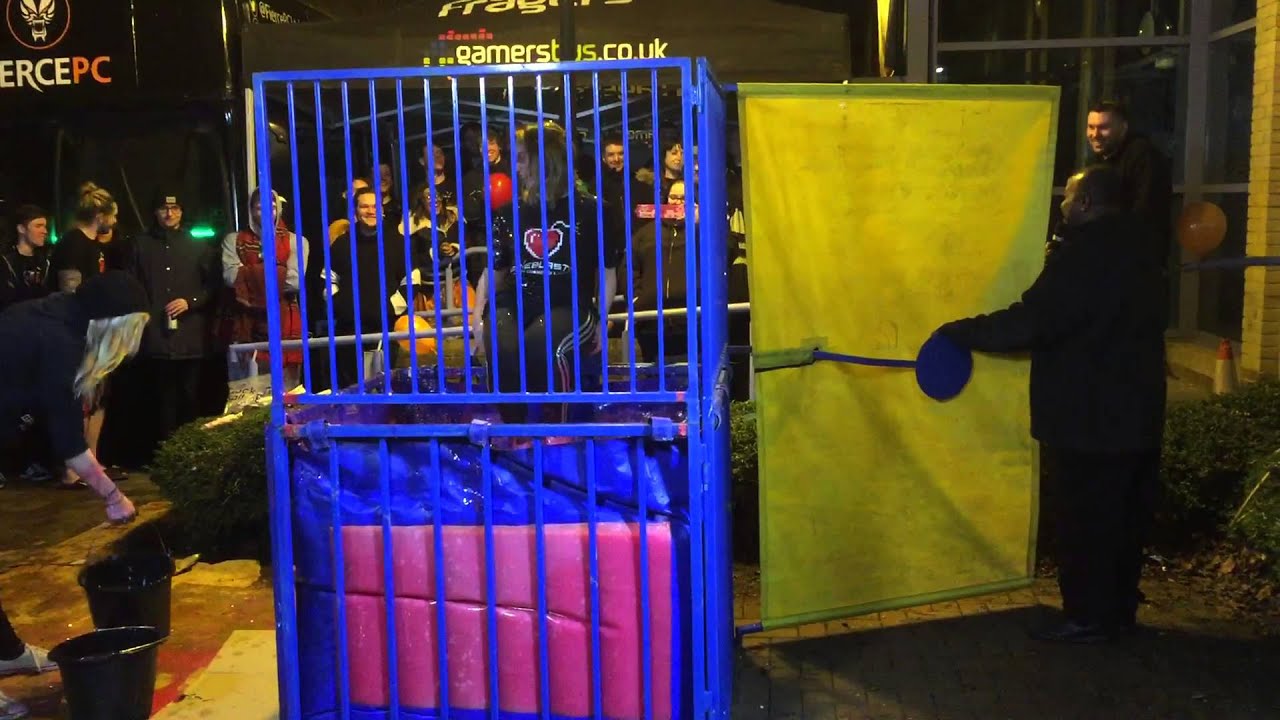 Dunk Tank with Gunge - YouTube
