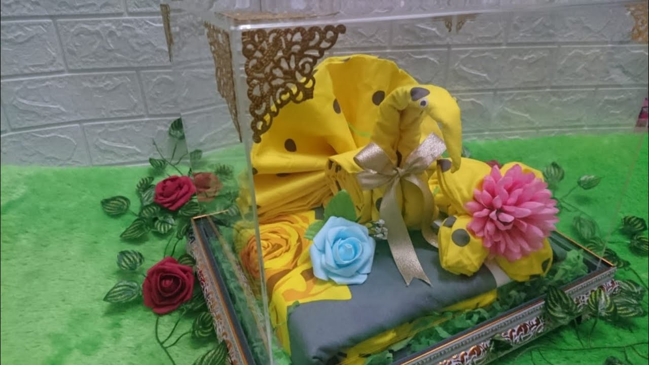 Tutorial Menghias Hantaran Sprei Bentuk Merak dalam Kotak Akrilik - YouTube