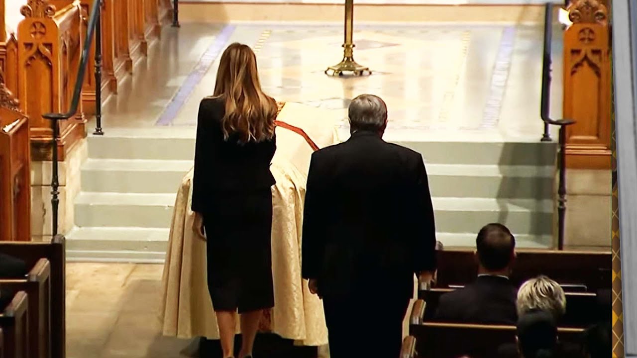 Melania Trump Pays Tribute to Her Mom at Funeral - YouTube