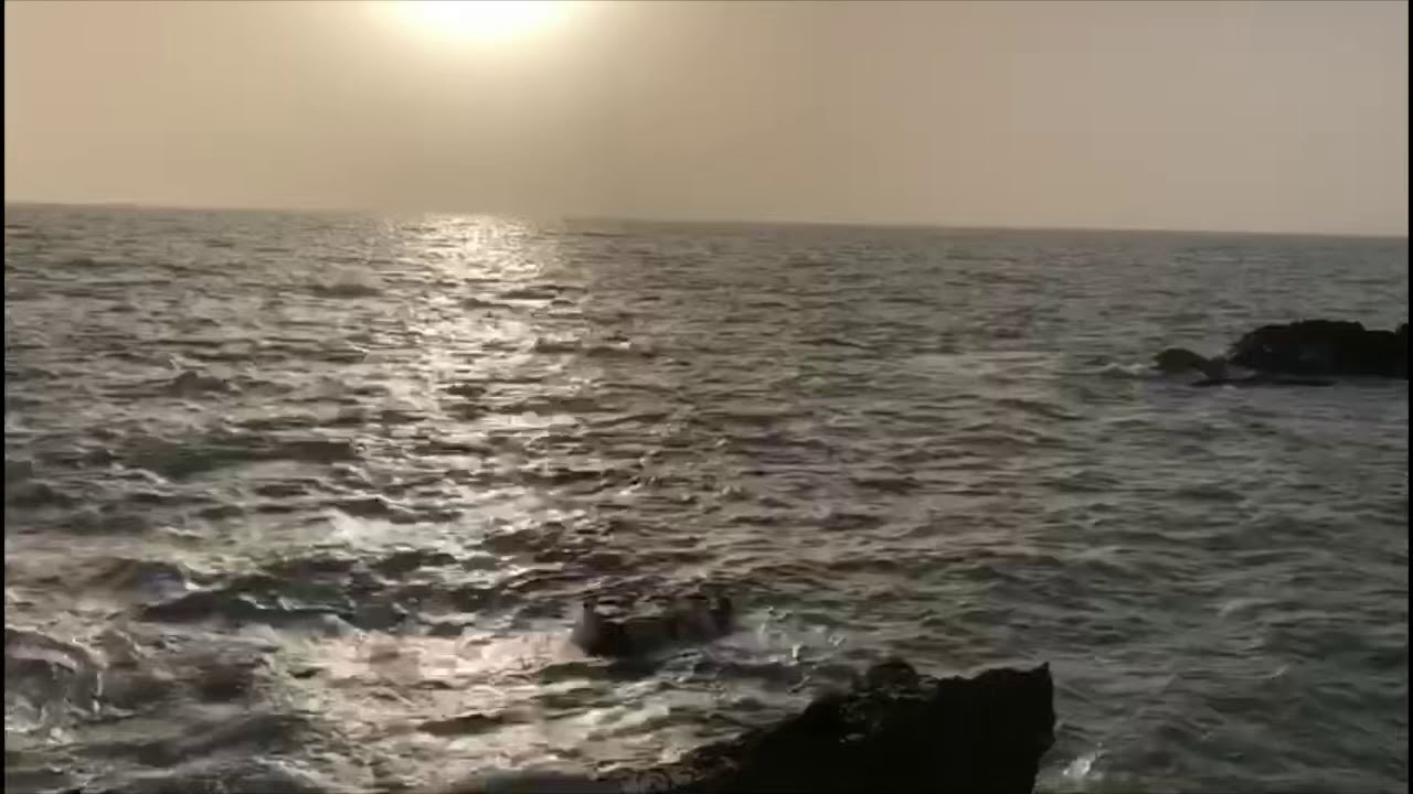 GaDDaNi BeaCh Balochistan | - YouTube