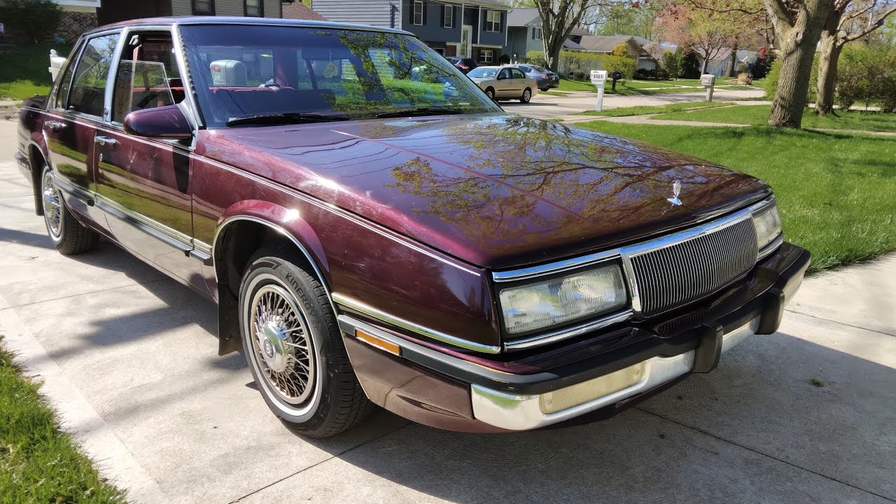 Driving a 1991 Buick Lesabre Limited - YouTube