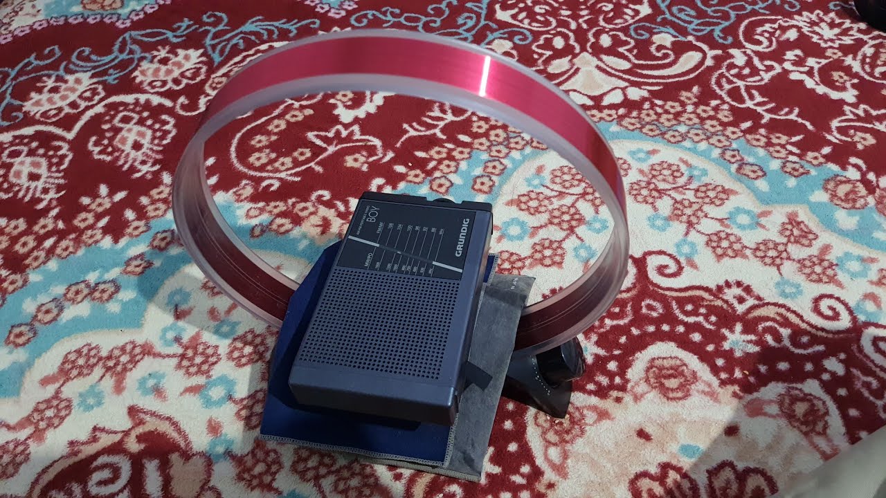 Testing Tecsun AN 200 Tunable Medium Wave Loop Antenna - YouTube