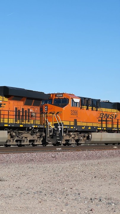 BNSF 6336 WB Z WSPLAC TRAIN 12-18-2022 - YouTube
