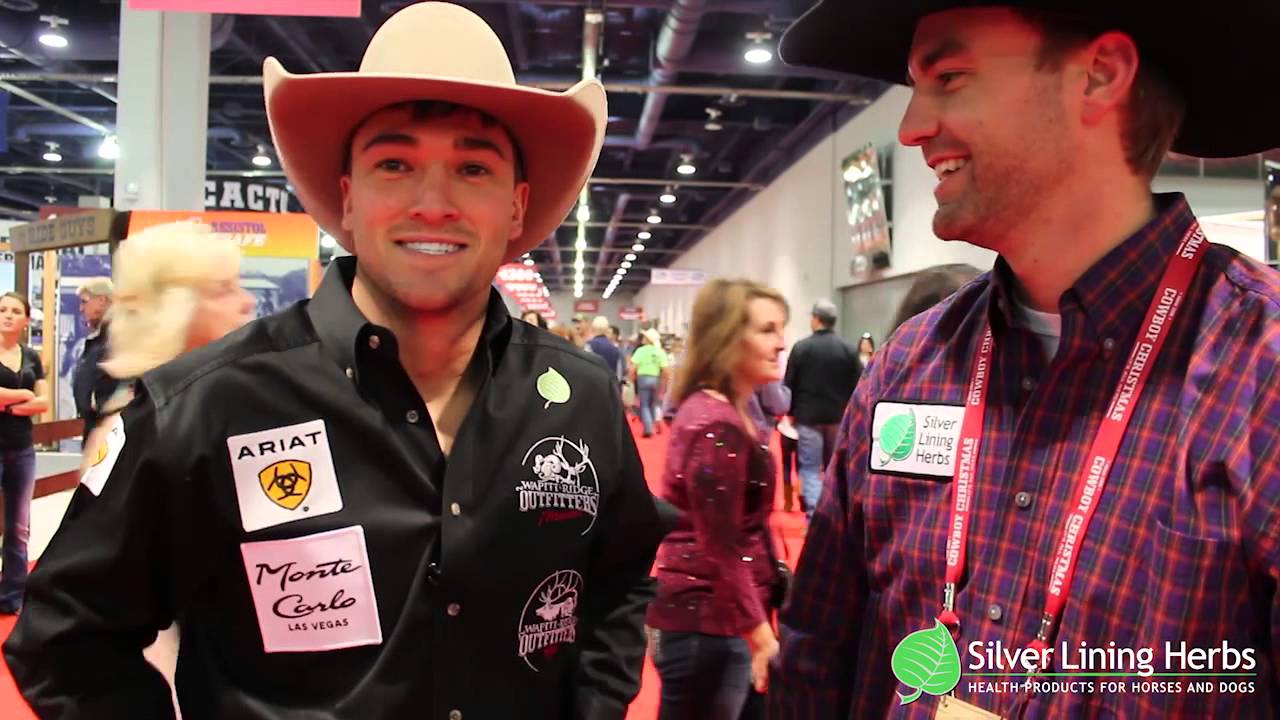 Caleb Bennett Interview at the 2015 WNFR - YouTube