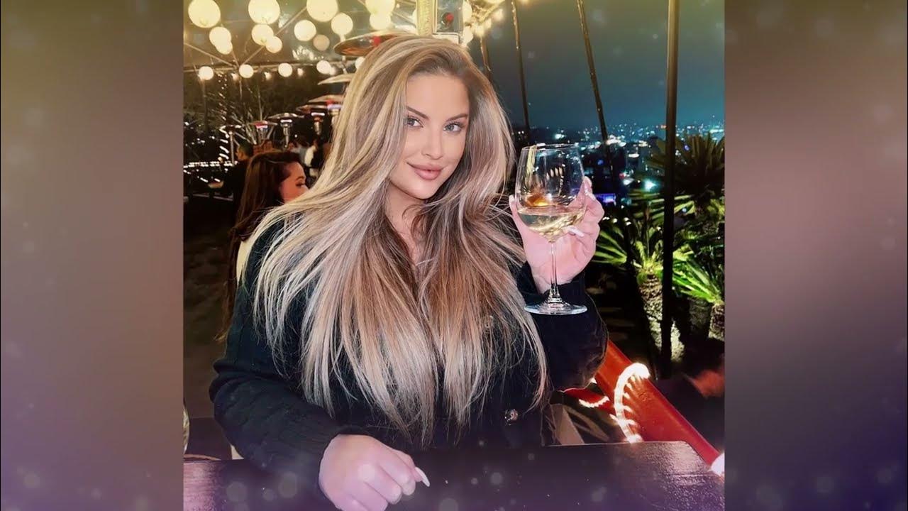 Ashley Alexiss Biography Age Weight Relationships Net Worth