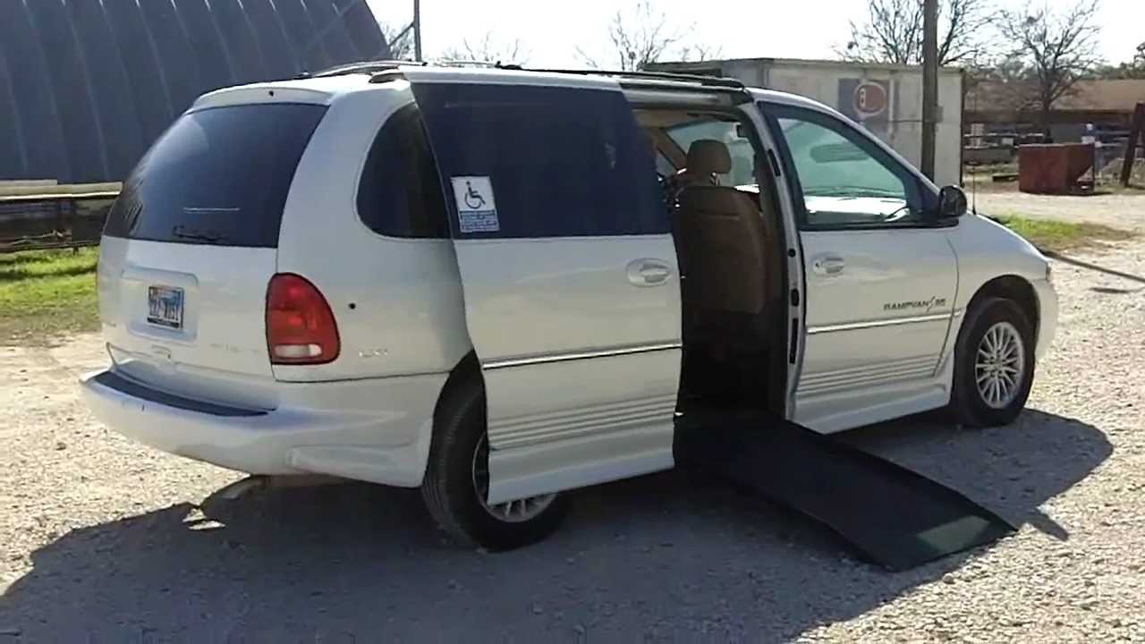 2000 Chrysler Town & Country Ramp Van w/Full Driver Controls - YouTube
