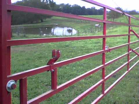 OK Corral Portable Corral on trailer - NE Missouri - YouTube