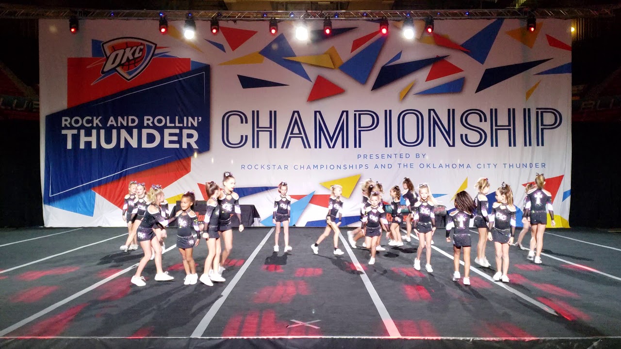 Cheer 4 Christ Gladiators November 2019 - YouTube