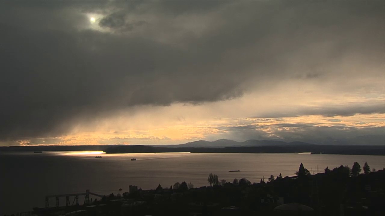 WATCH LIVE: Dramatic winter sky over Seattle - YouTube
