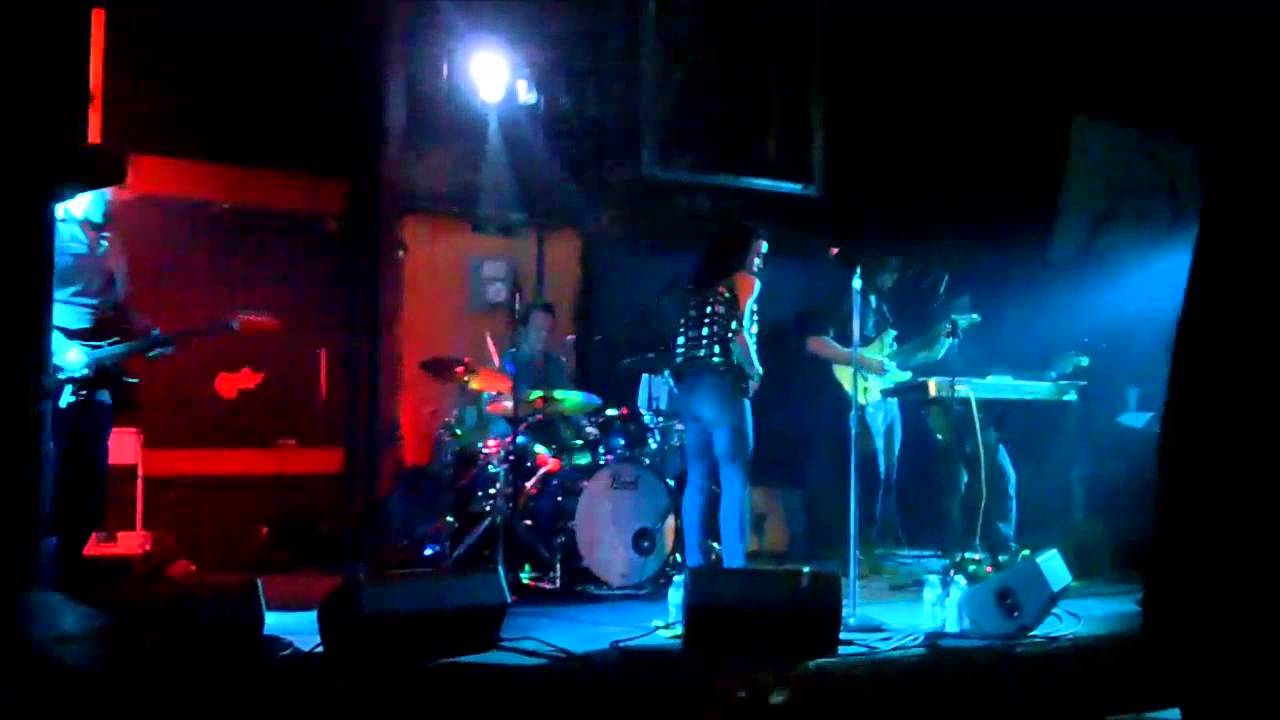 Allison Collins Hit Me With Your Best Shot - YouTube