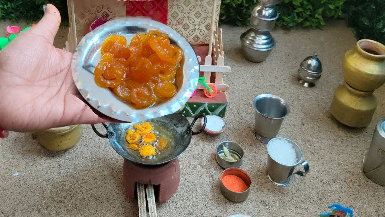 Miniature Jalebi || Jalebi Recipes || Street Food || Mini Cooking - YouTube