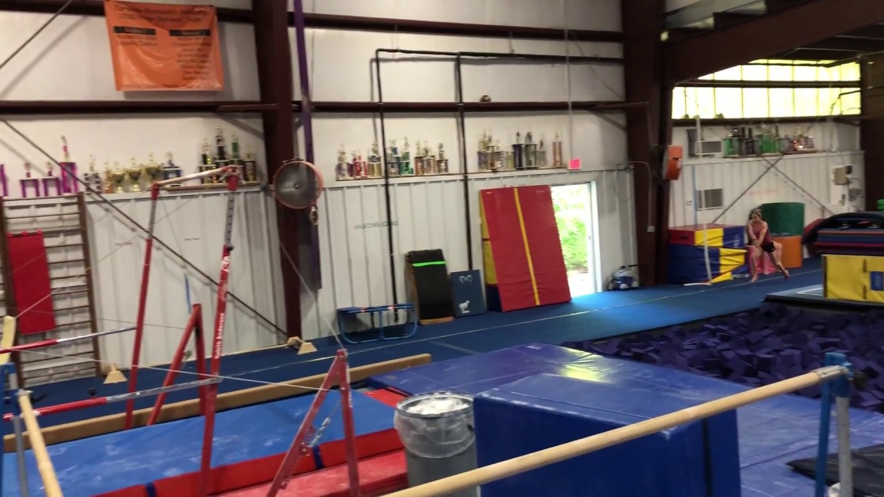 Vault Block over Hill - YouTube