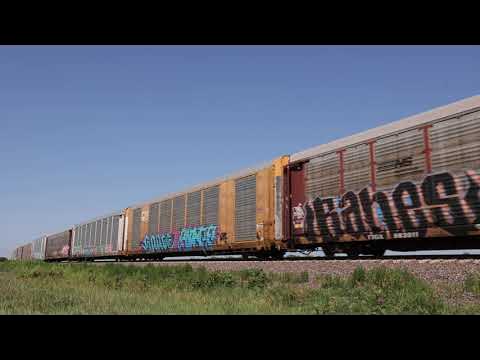 UP 2671 East - YouTube