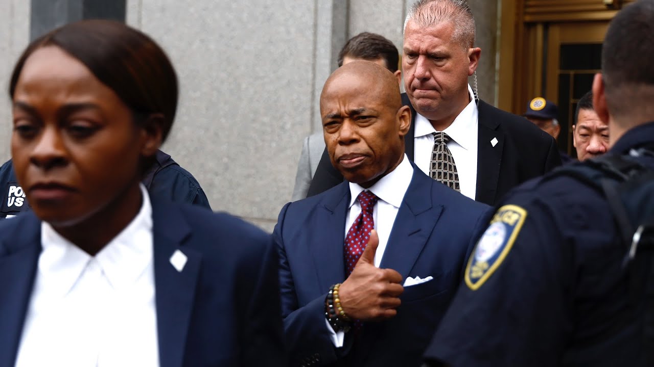 LIVE: New York City Mayor Eric Adams Court Appearance - YouTube