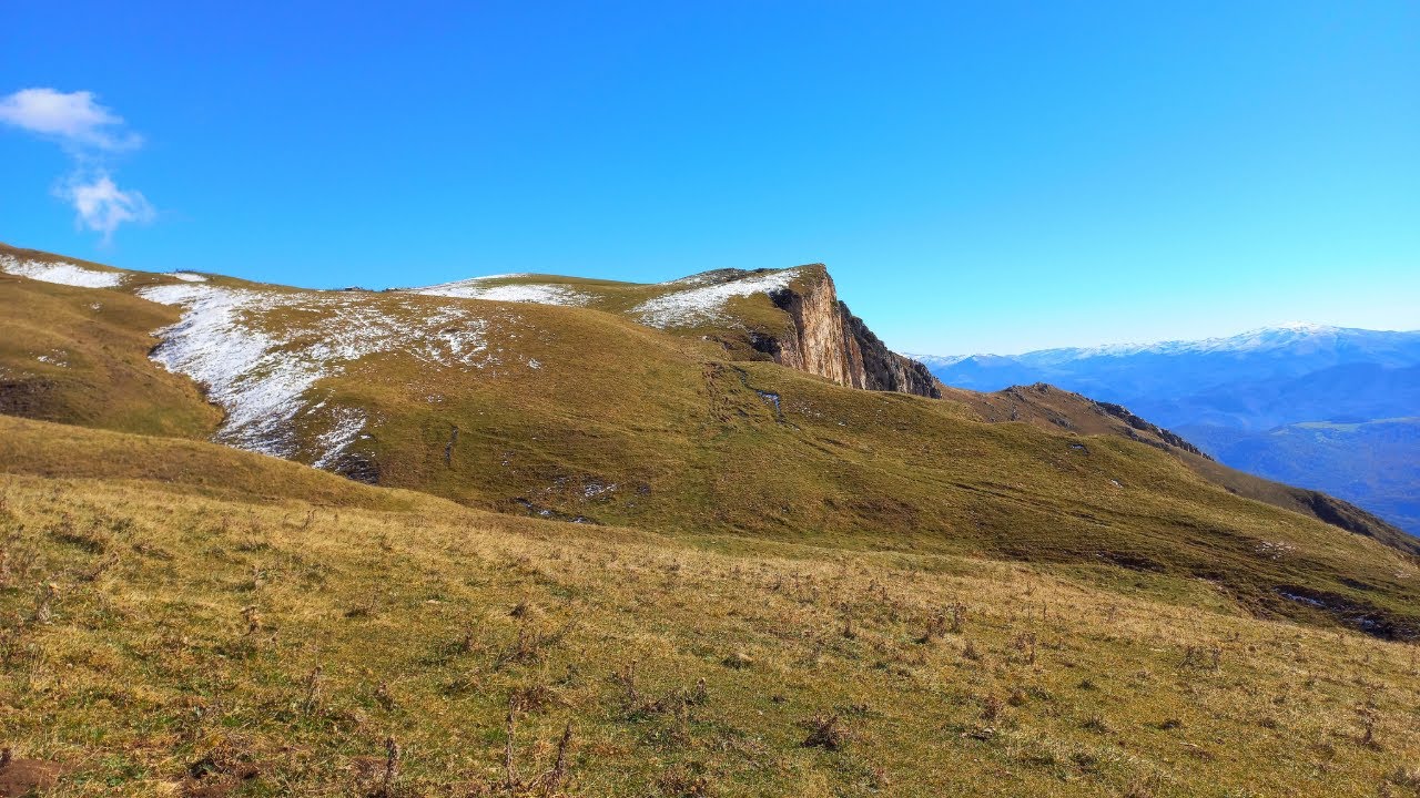 Hike to Mt Dimats / Արշավ դեպի Դիմաց լեռ - YouTube
