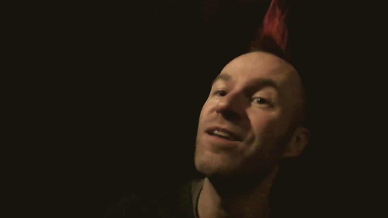 Paul Carbuncle - Walked in the Middle (Alan Robinson cover) - YouTube