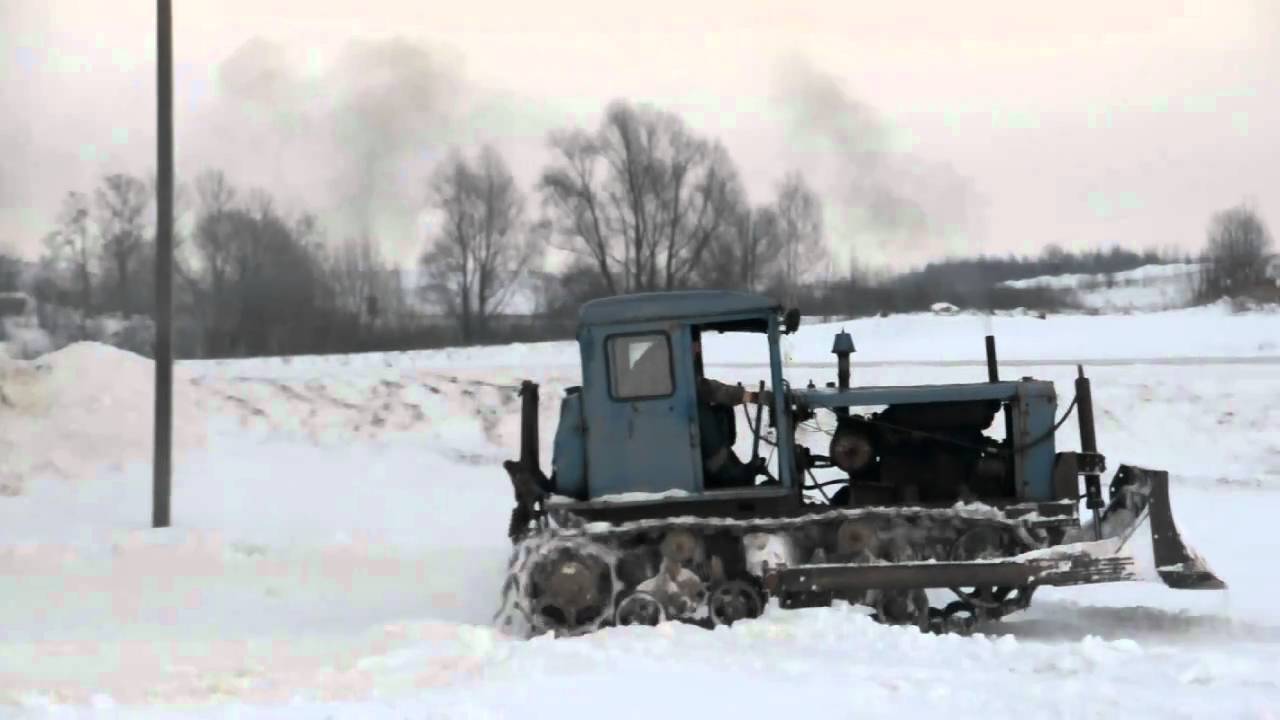 Traktoriukas (Viksrinis) - YouTube