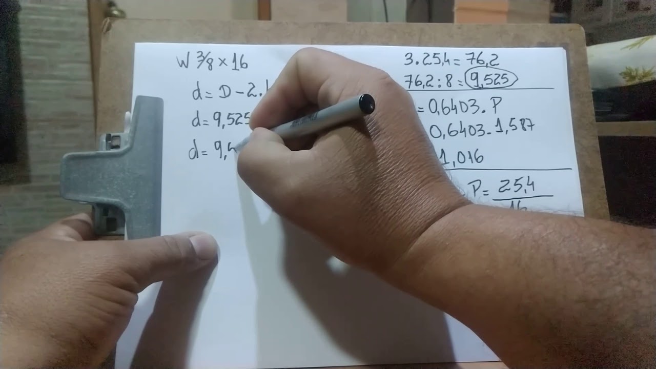 Explicação sobre cálculos do diâmetro menor de roscas em polegadas ...