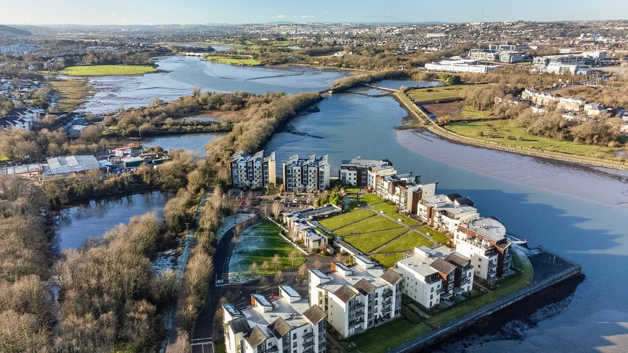 125 Neptune, Harty's Gate, Rochestown, Cork - YouTube