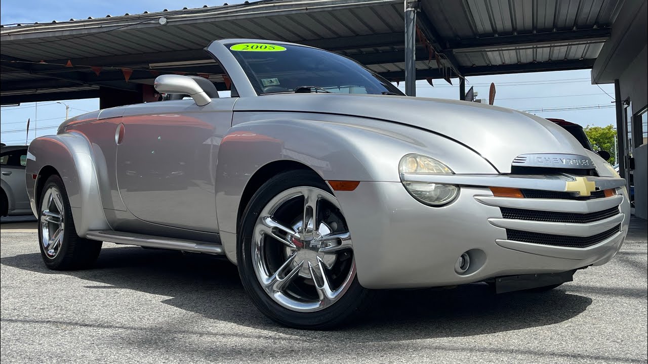 2005 Chevrolet SSR - TEST DRIVE - YouTube