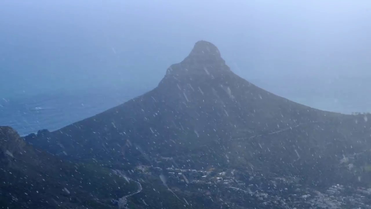 Snowfall on Table Mountain - 16 July 2017 - YouTube