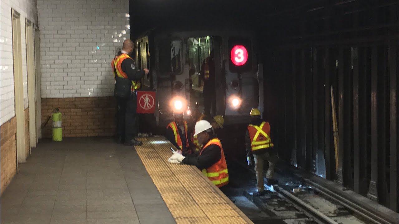 IRT Subway Emergency:FDNY Activity At 72 Street - YouTube
