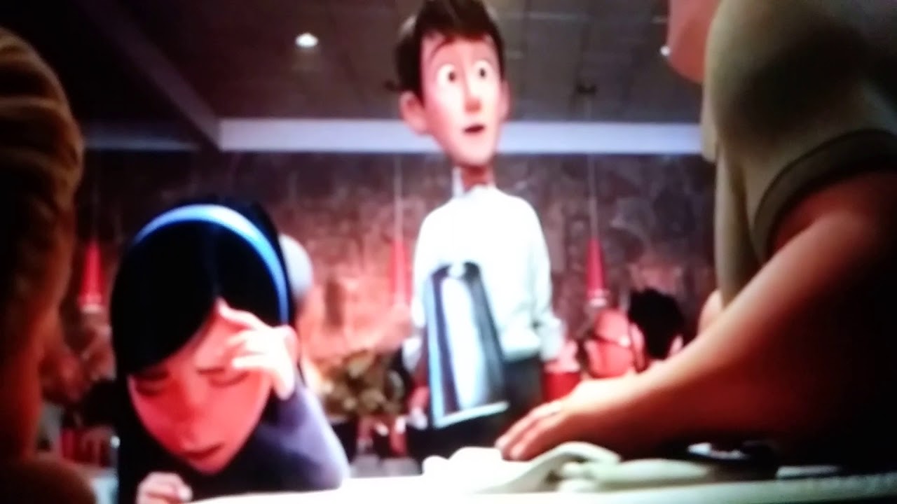 Violet's water nose and squee sound - YouTube