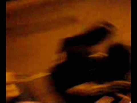 Onun arabası var.. güzel mi güzel