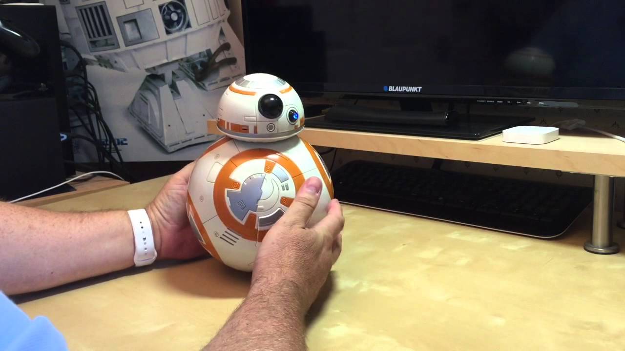 R2D2 and BB8 un-boxing - YouTube
