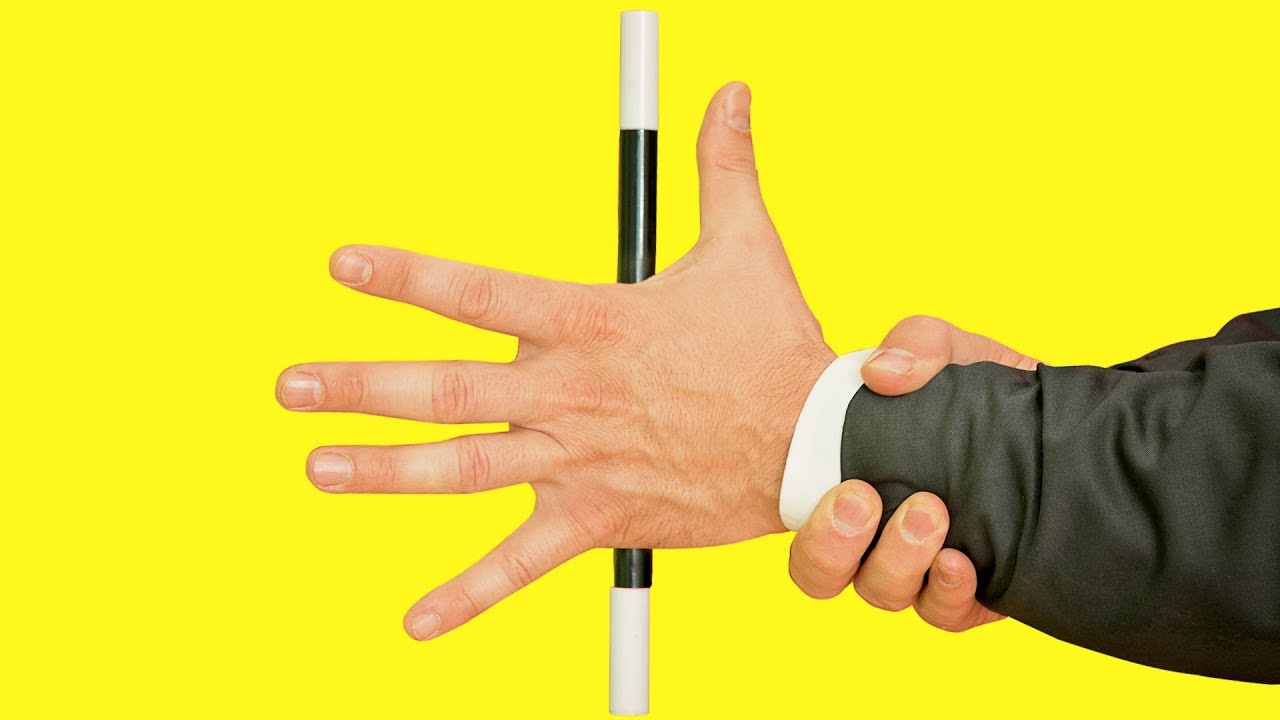 28 ASTOUNDING MAGIC TRICKS YOU NEED TO KNOW - YouTube