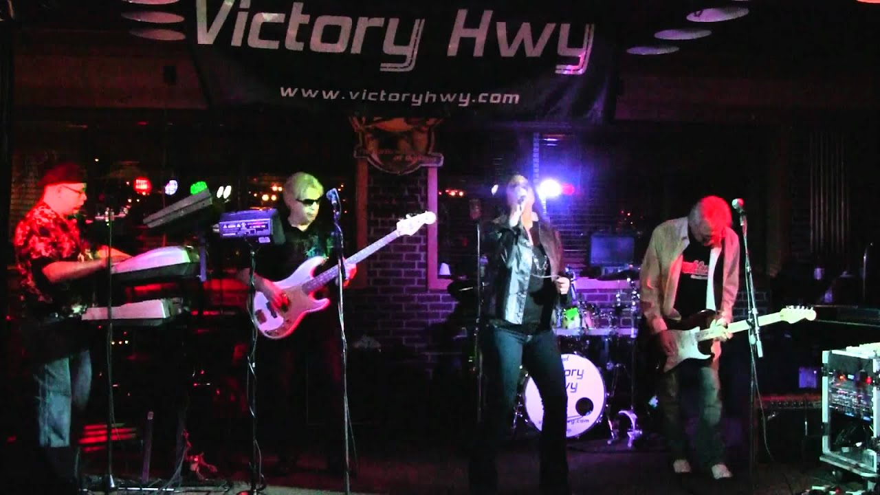 Victory Highway - I Don't Even Know His Last Name - Carrie Underwood ...