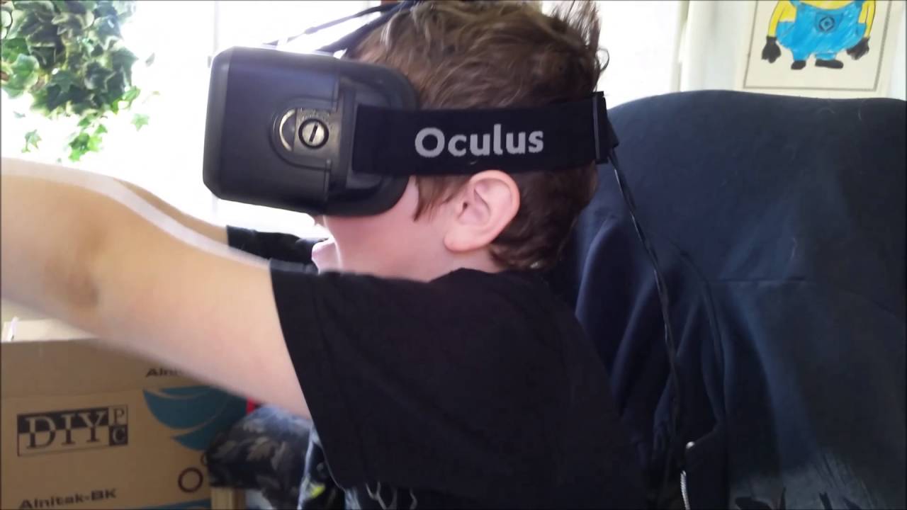 First Time Oculus Rift Reactions - YouTube